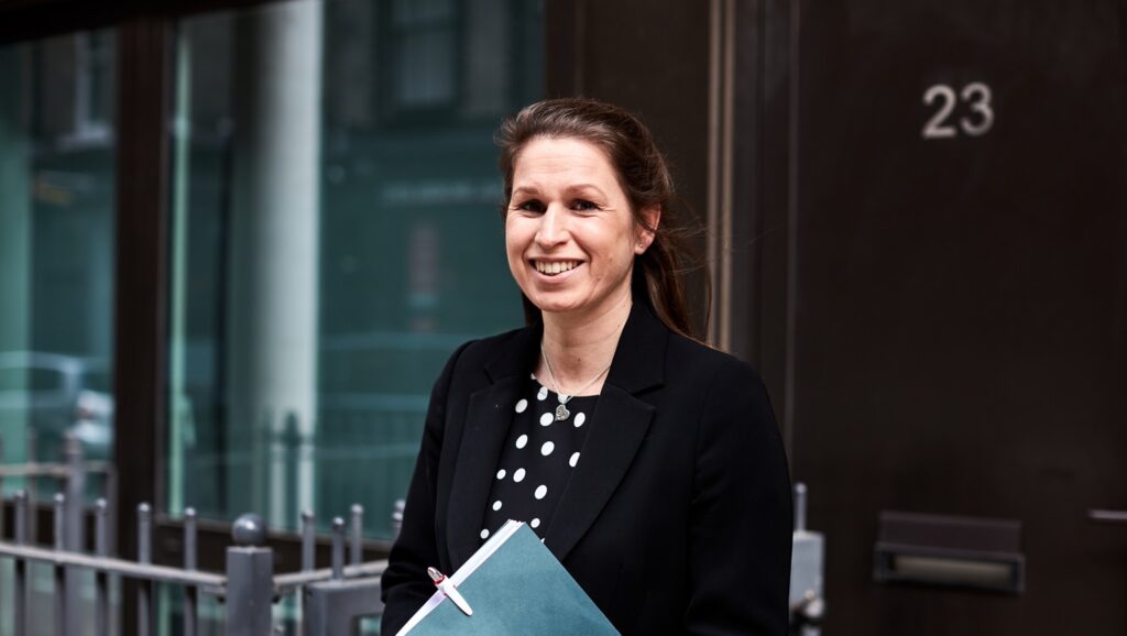 Detective Constables - Metropolitan Police Careers